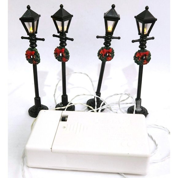 Holiday | Lemax Gas Lantern Street Lamp Posts Christmas Village ...